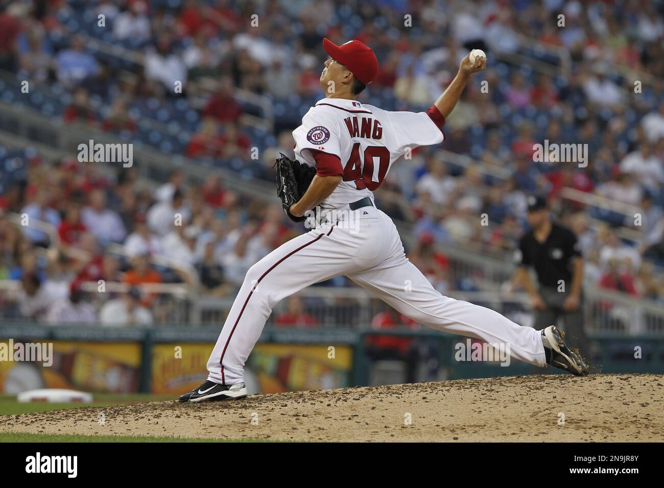 Washington Nationals starting pitcher Chien-Ming Wang throws during the ...