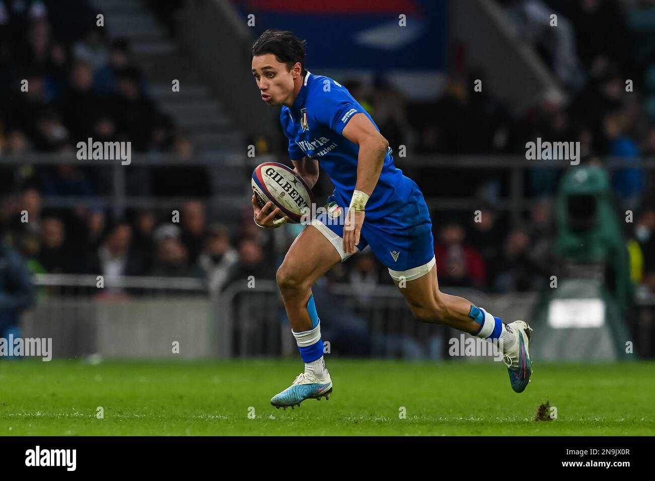 Ange capuozzo hi-res stock photography and images - Alamy