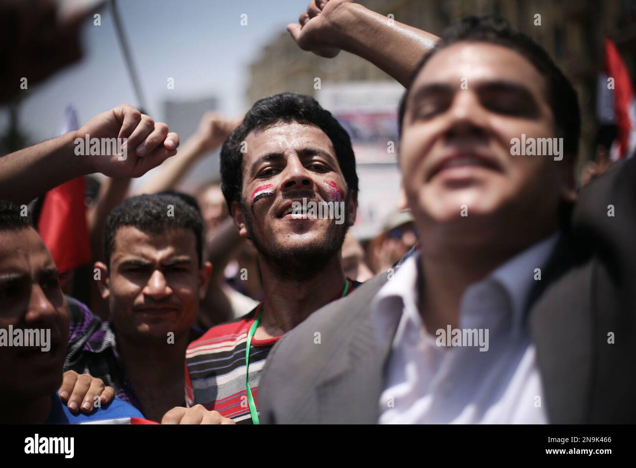 Egyptian supporters of Islamist candidate Mohammed Morsi celebrate his ...