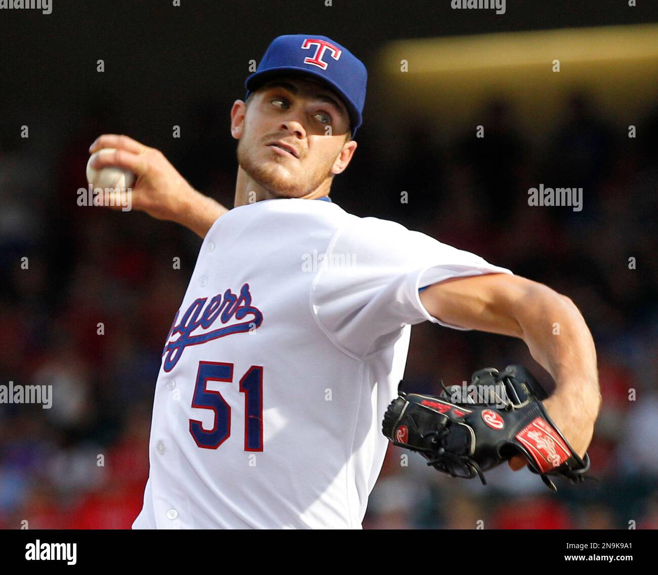 Texas Rangers starting pitcher Justin Grimm throws during the first ...
