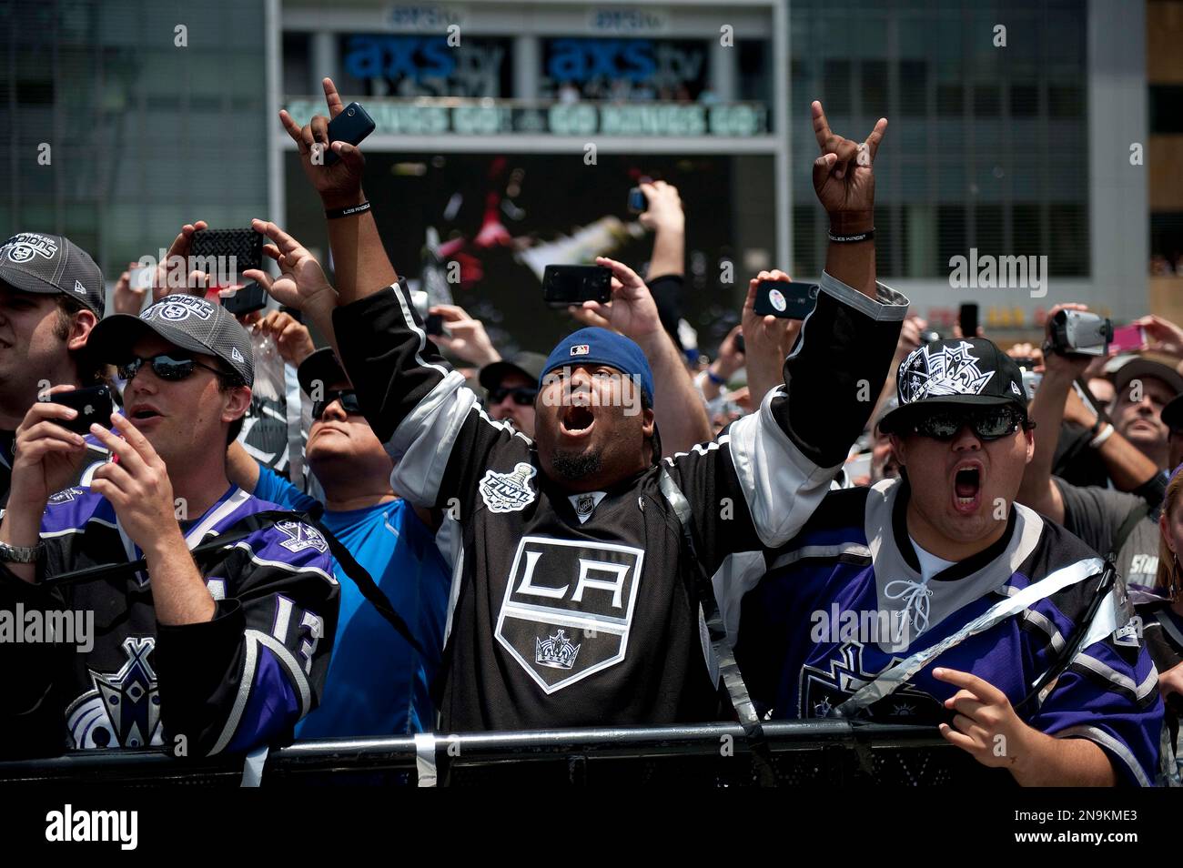 Los Angeles Kings fans cheer at the end of a parade celebrating the ...