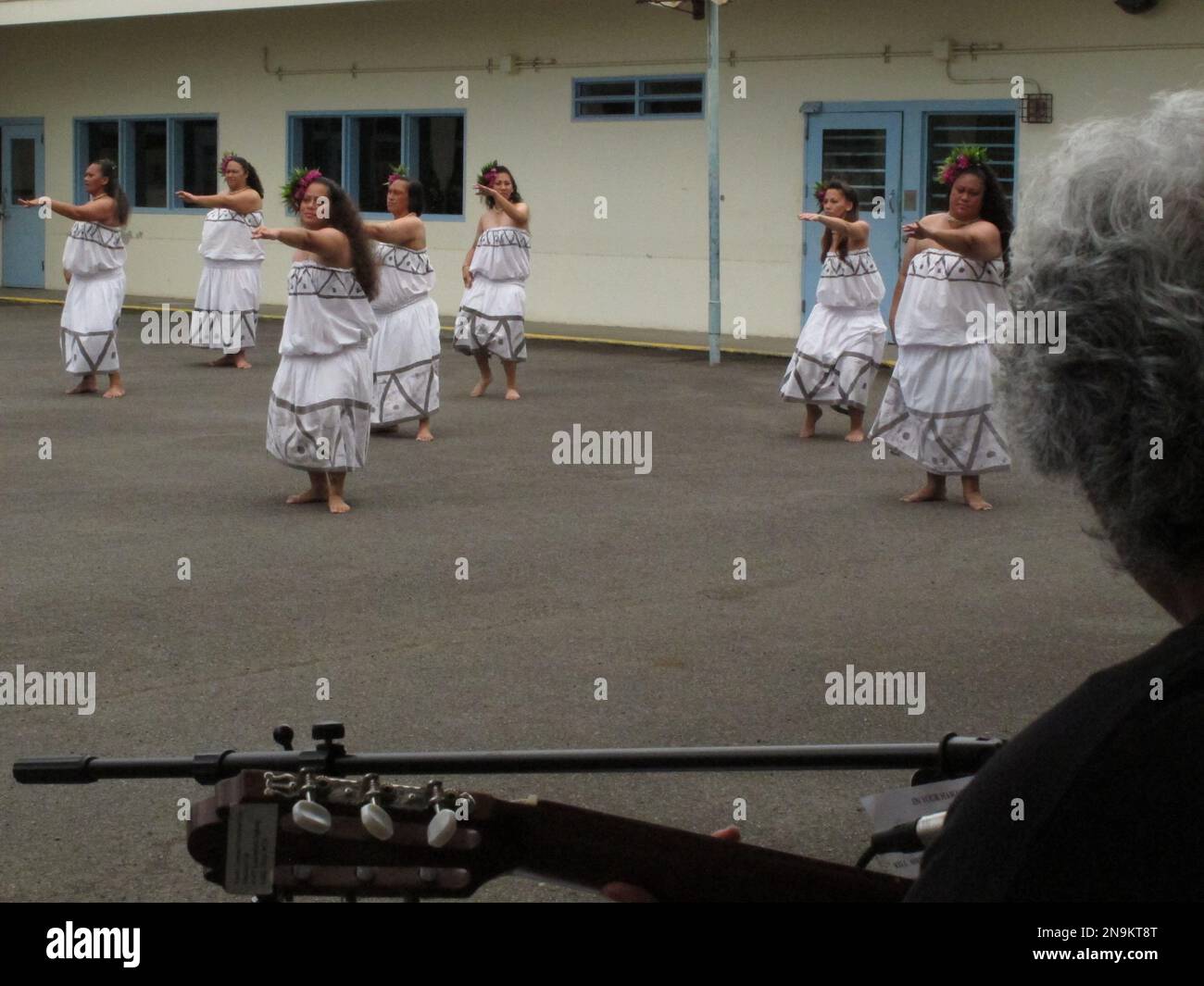 Inmates perform a hula dance at the Women's Community Correctional ...