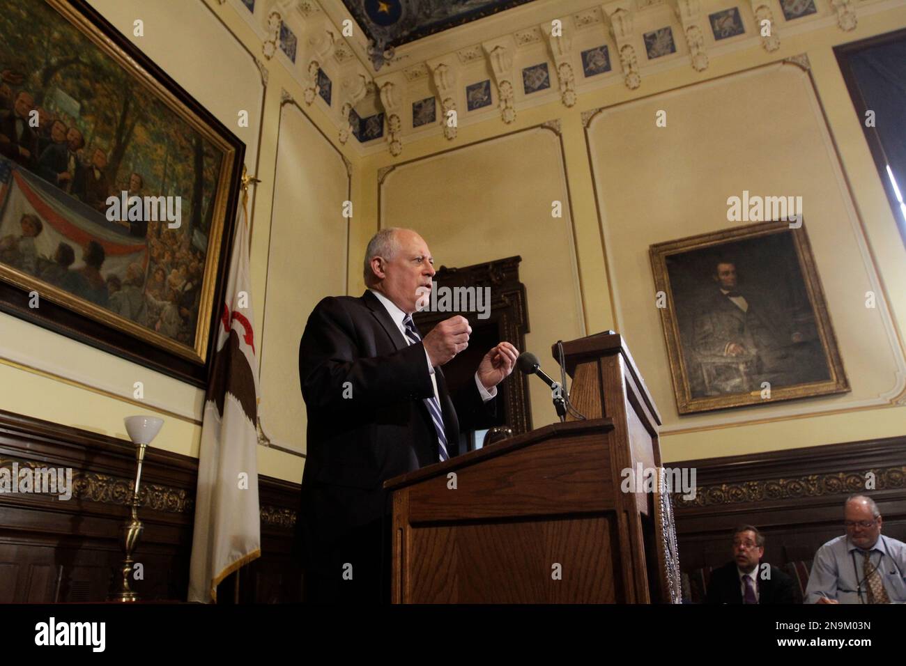 Illinois Gov. Pat Quinn speaks with reporters in his office at the ...