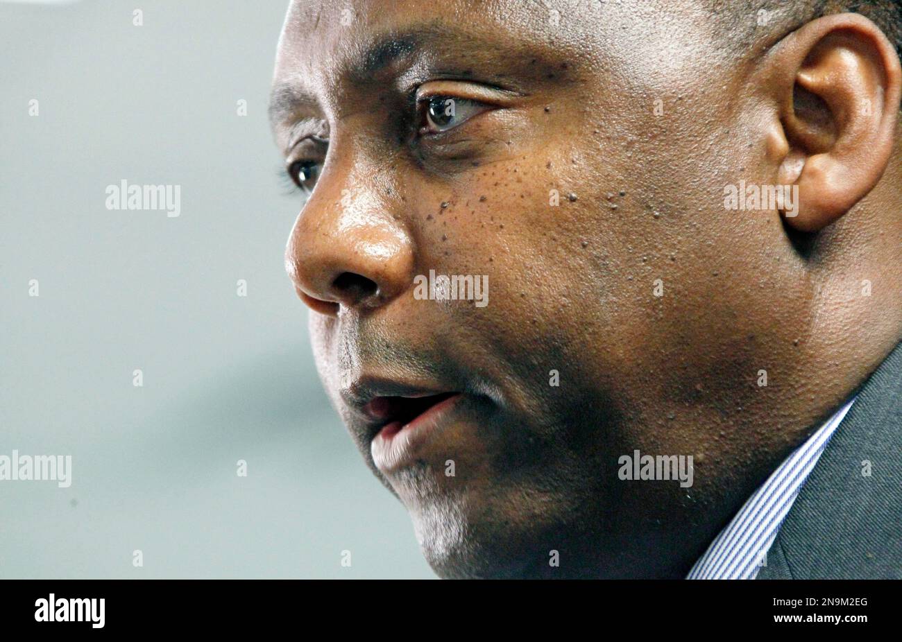 Mississippi Department of Corrections Commissioner Chris Epps briefs ...