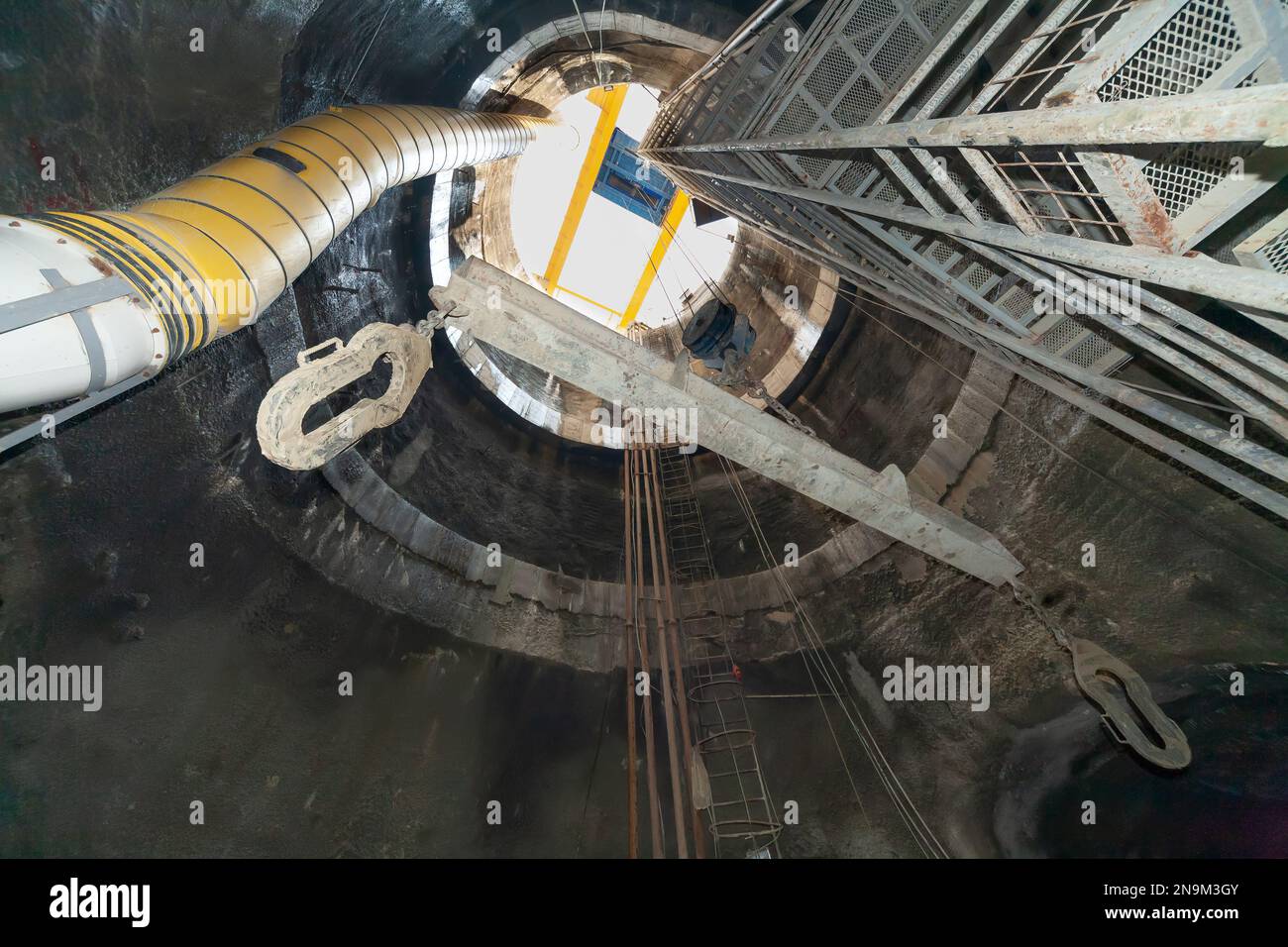 Tube ventilation shaft hi-res stock photography and images - Alamy