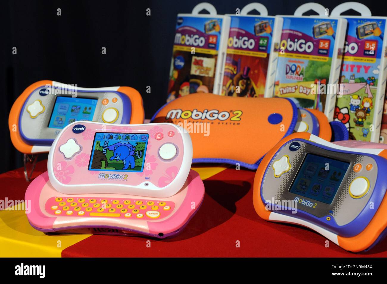 COMMERCIAL IMAGE - VTech Electronics unveiled the new MobiGo 2 Touch ...