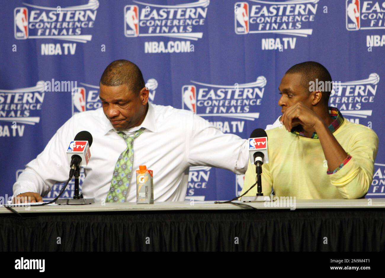 Boston Celtics head coach Doc Rivers, left, and Rajon Rondo during a ...