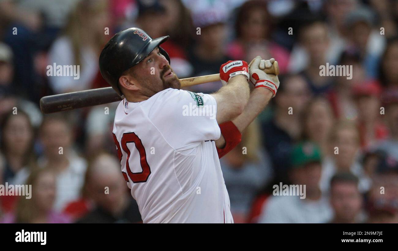 Boston Red Sox third baseman Kevin Youkilis (20) in a baseball game at ...