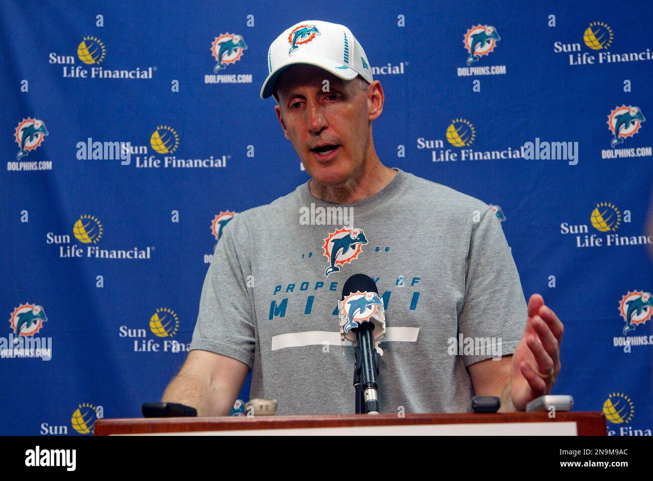 Miami Dolphins coach Joe Philibin talks during an NFL football news ...