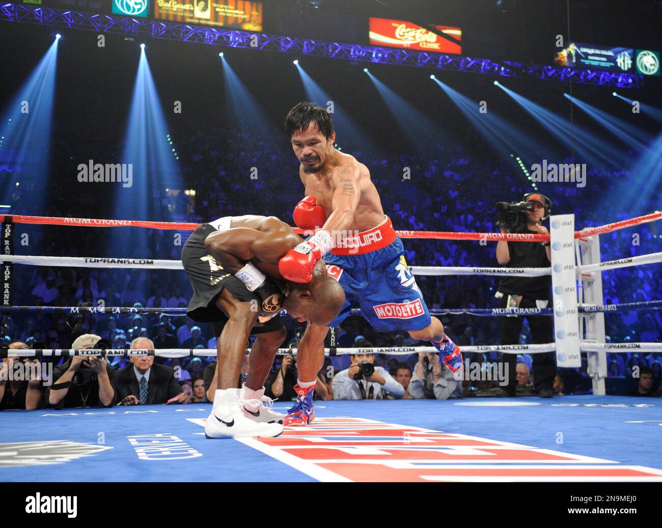 Manny Pacquiao, right, and Timothy Bradley during their WBO world ...