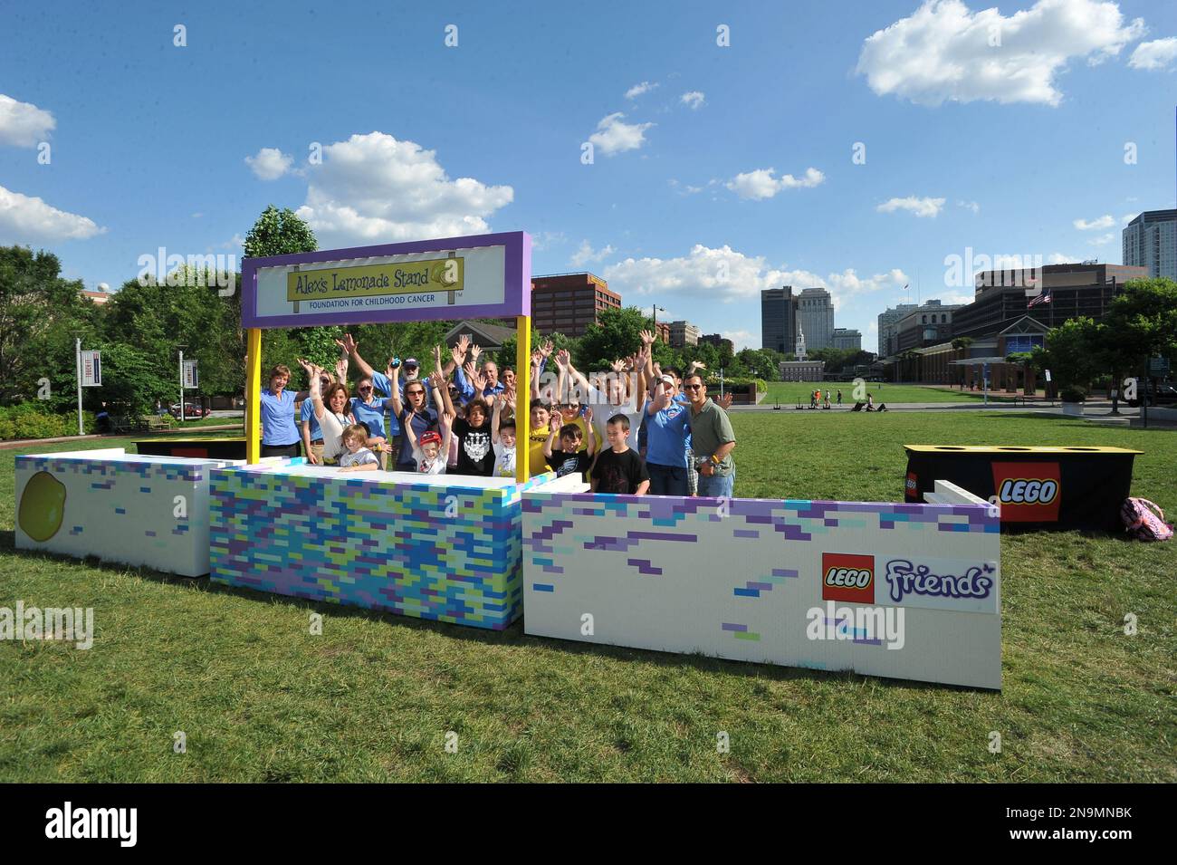 LEGO® Friends, Alex’s Lemonade Stand Foundation and volunteers ...