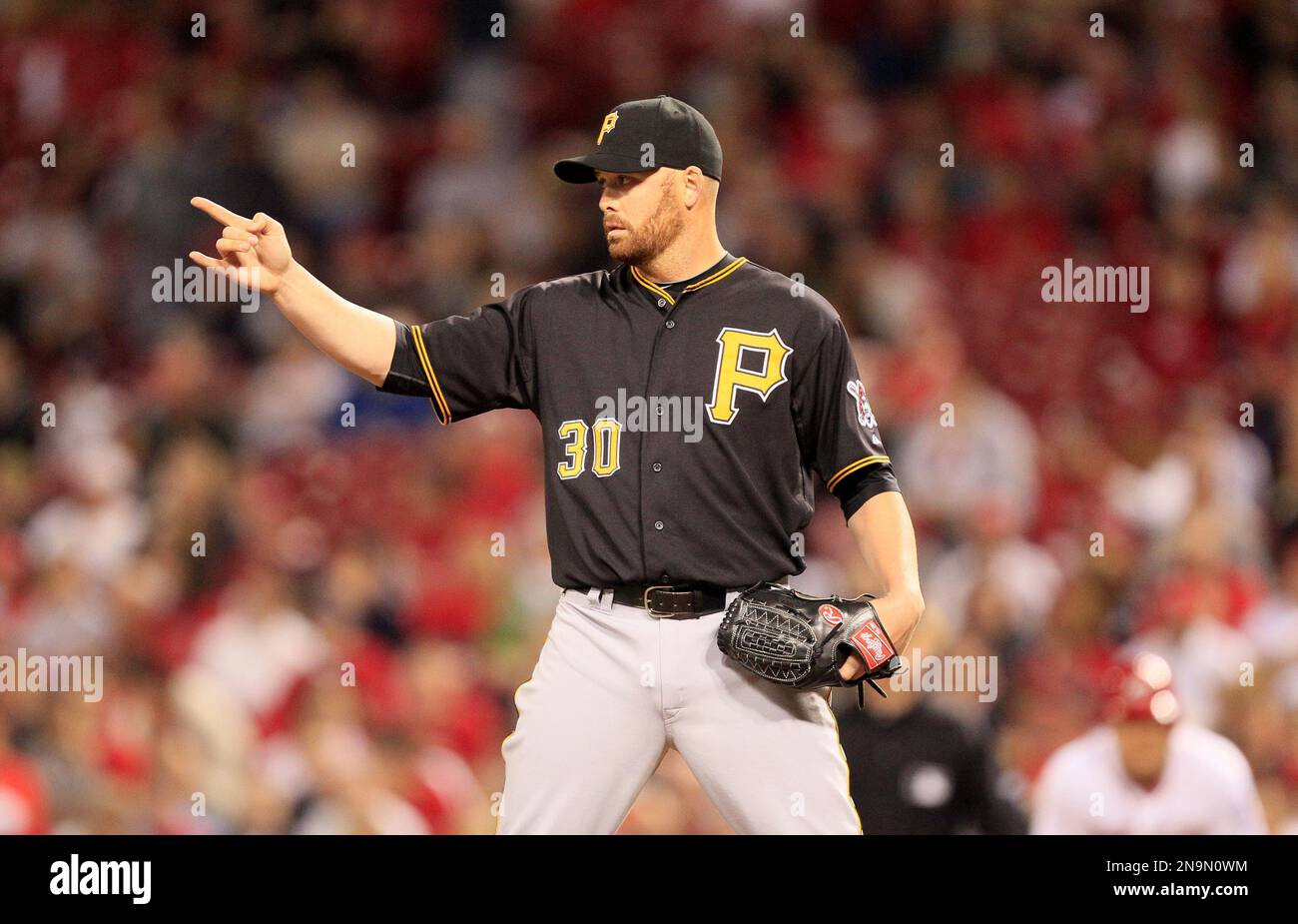 Pittsburgh Pirates relief pitcher Chris Resop in action against the ...