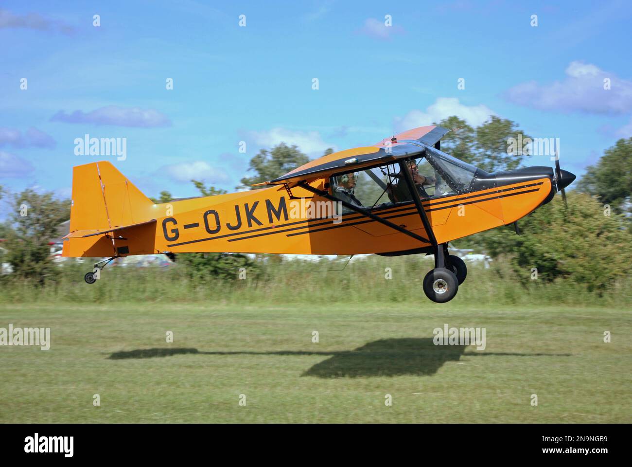 S 7 courier hi-res stock photography and images - Alamy
