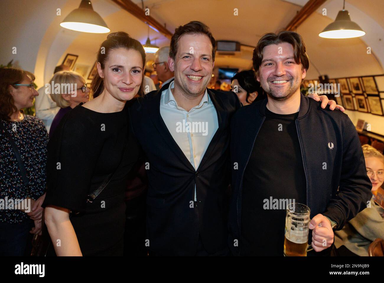 Mainz, Germany. 12th Feb, 2023. Candidate Nino Haase (independent, M ...