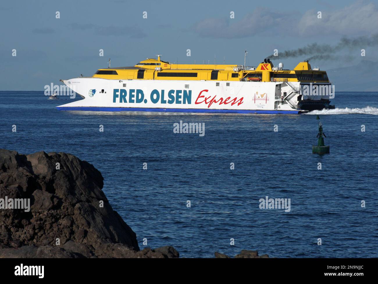 Catamaran ferry the Bencomo Express of Fred Olsen Express leaving Los ...