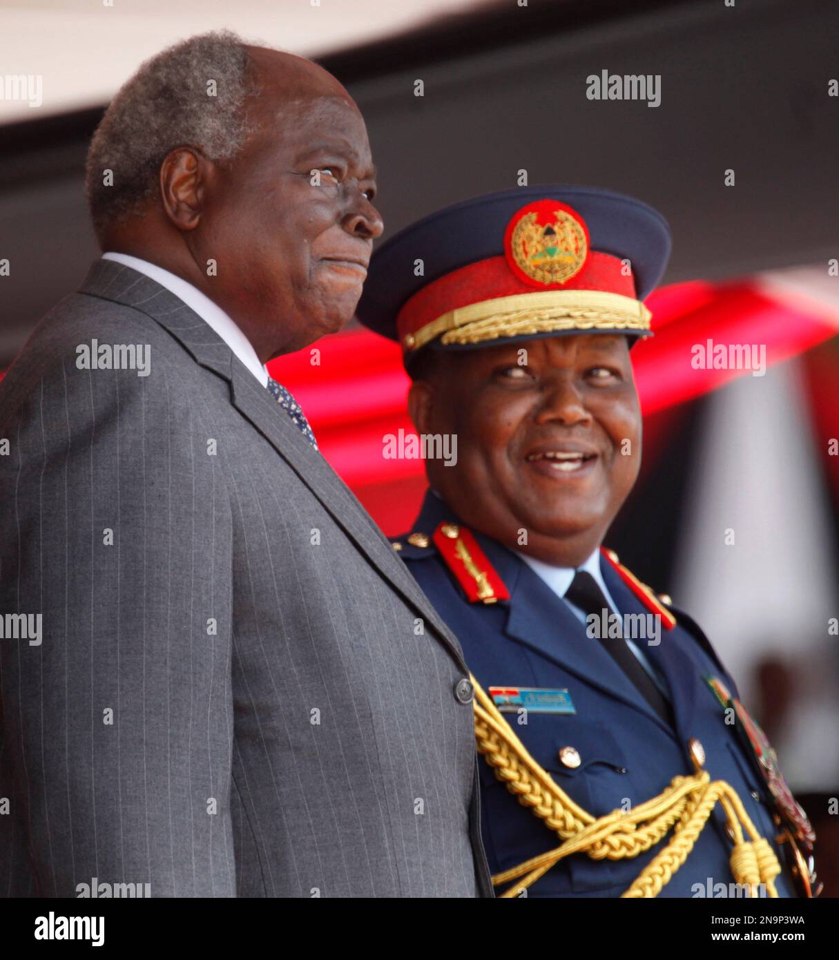 The President of the Republic of Kenya, Mwai Kibaki, left, with the ...