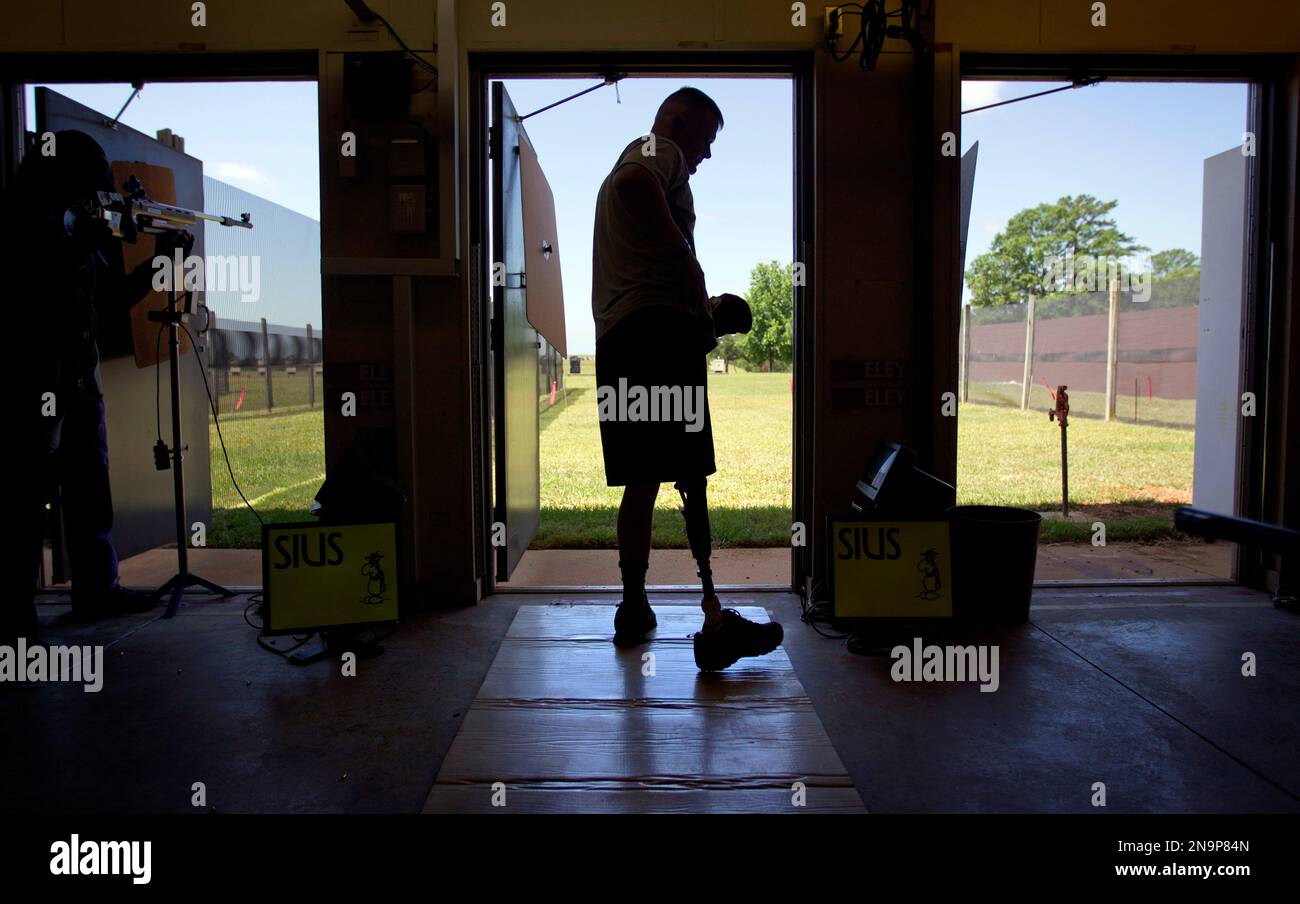 In this Wednesday, May 30, 2012, photo, U.S. Army Sgt. Josh Olson ...