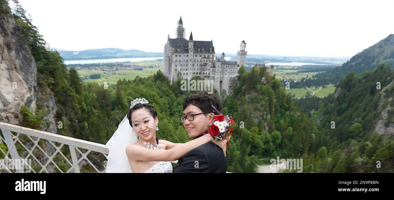 Neuschwanstein castle wedding 60 photos - Vianawedding.com