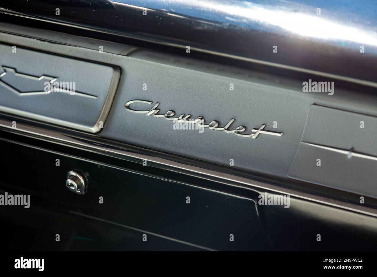 Chevrolet impala dashboard hi-res stock photography and images - Alamy