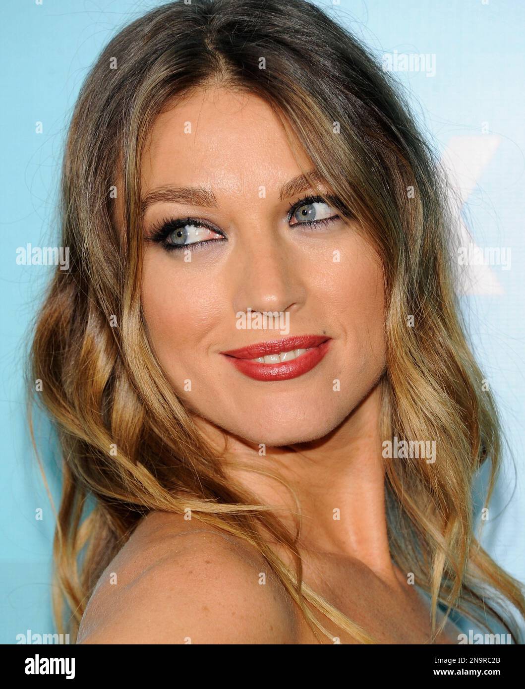 Natalie Zea Actress