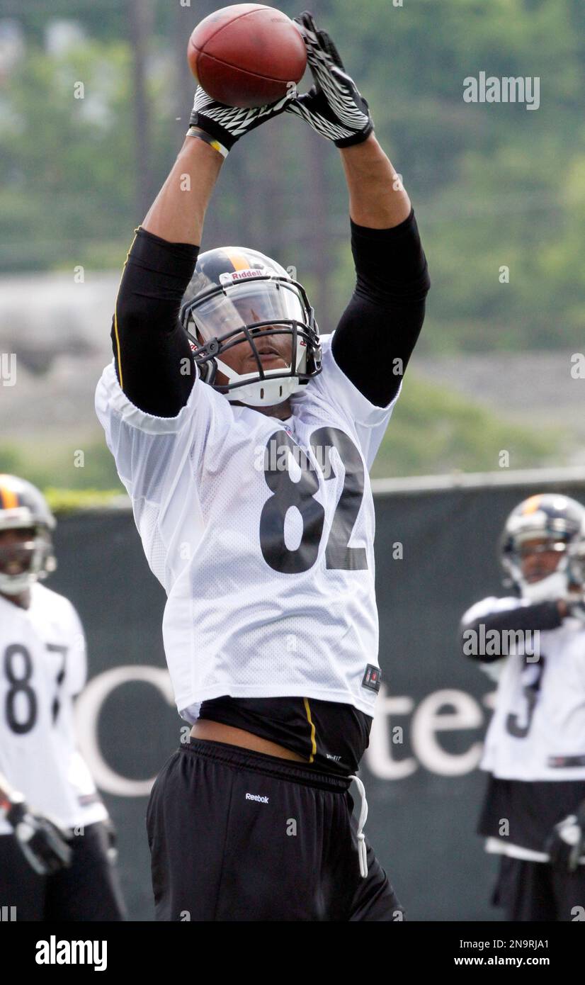Pittsburgh Steelers tight end Weslye Saunders on the first day of ...