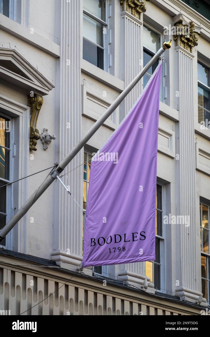 The boodles hi-res stock photography and images - Alamy