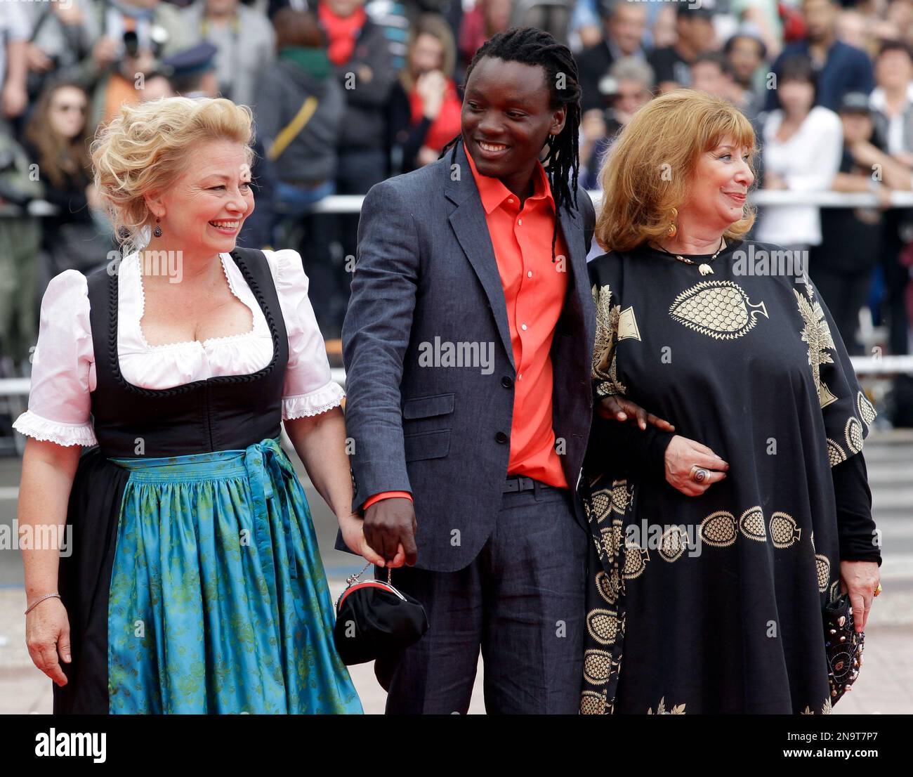 From left, actors Margarethe Tiesl, Peter Kazungu and Inge Maux arrive ...