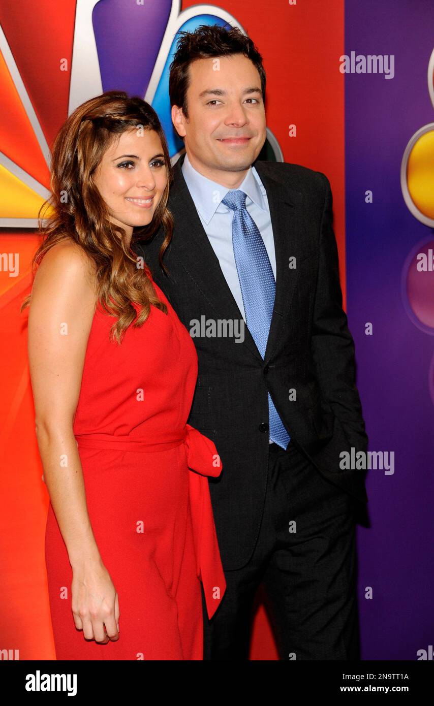 "Guys With Kids" executive producer Jimmy Fallon and cast member Jamie ...