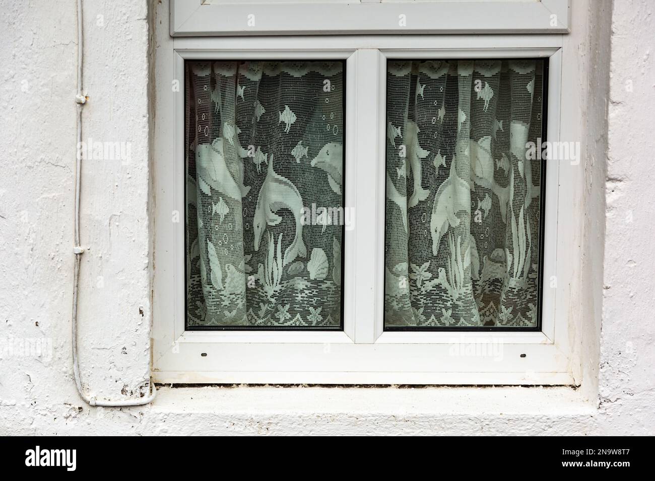 Irish lace curtain hi-res stock photography and images - Alamy
