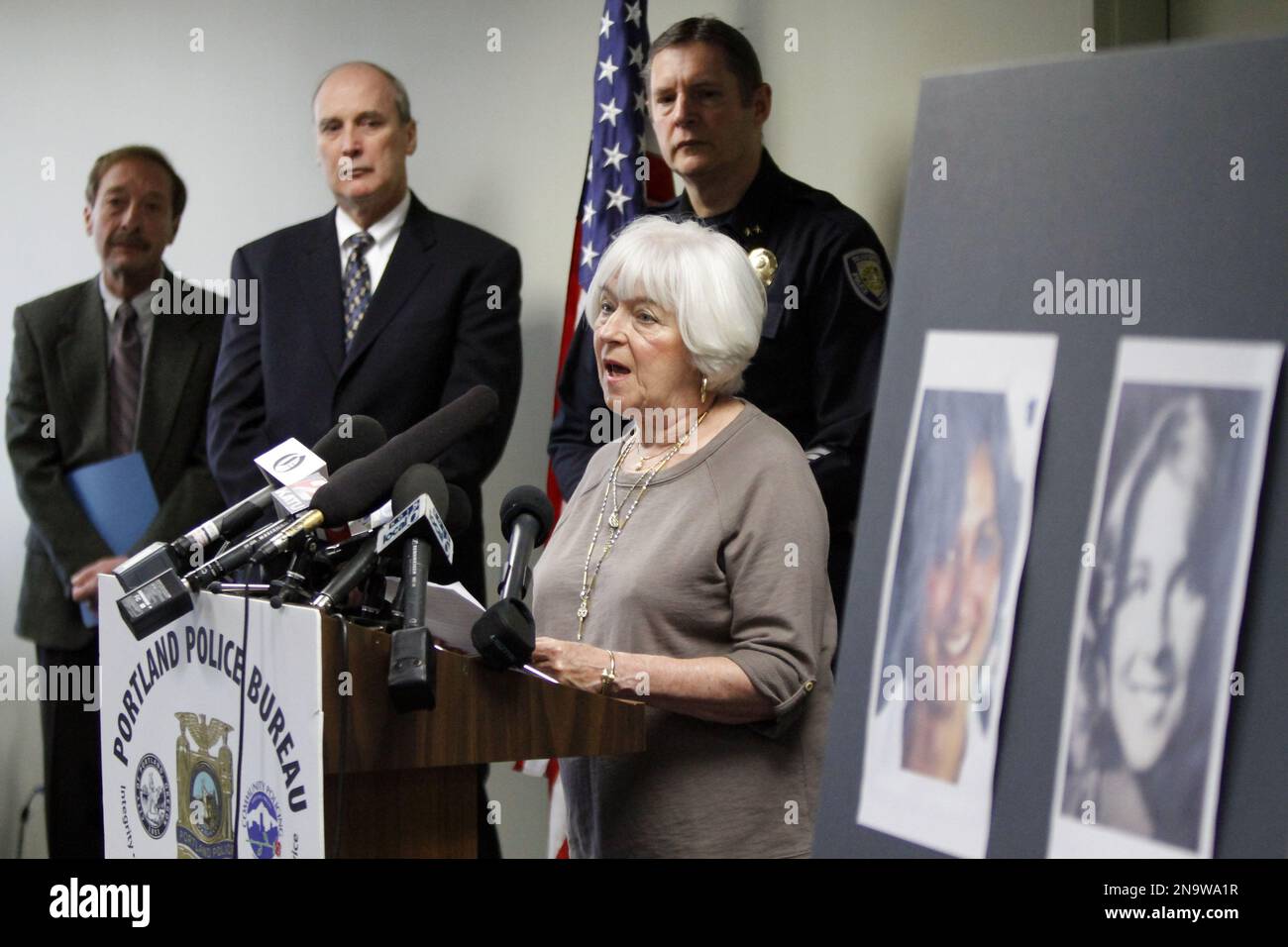 Candee Wilson, at podium, speaks about her murdered daughter, Julie ...