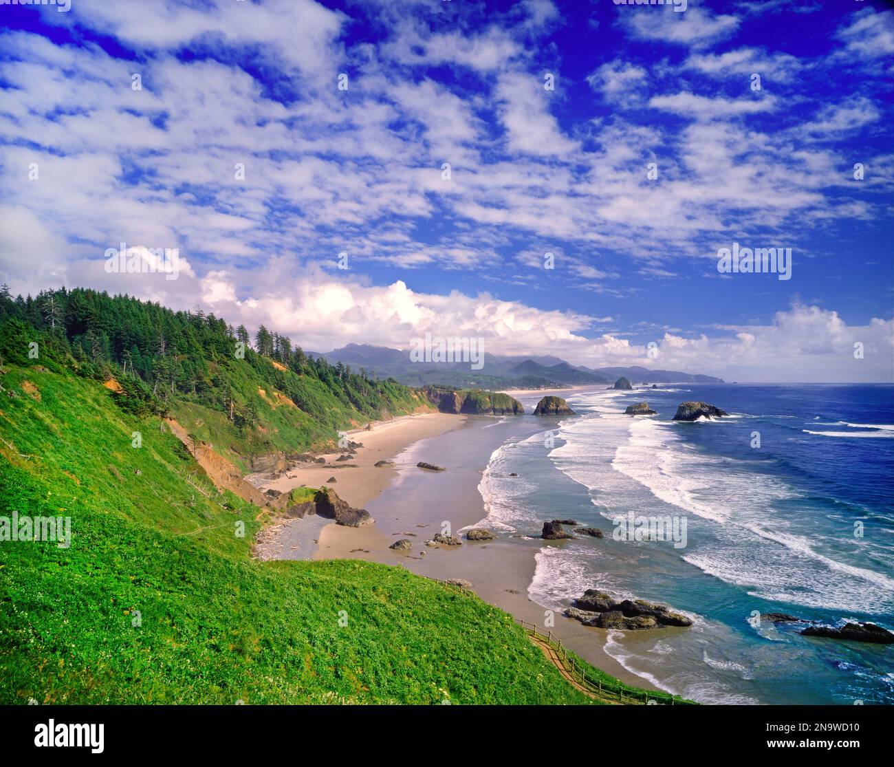 Crescent Beach looking south to Haystack Rock, Ecola State Park, Oregon ...