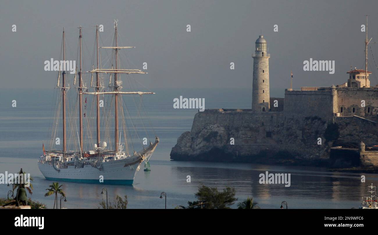 The Spanish Navy training vessel Juan Sebastian de Elcano arrives in ...