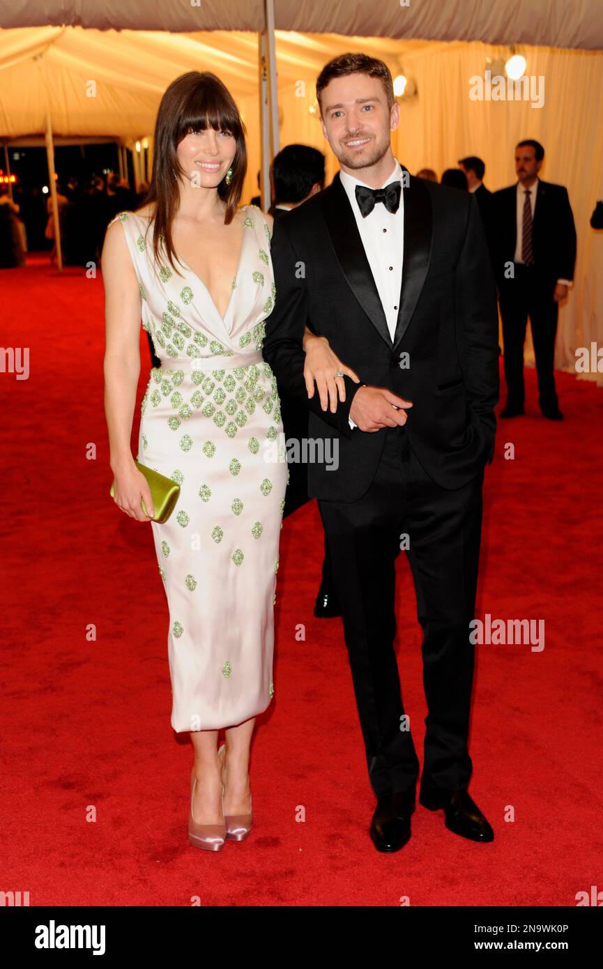Jessica Biel, left, and Justin Timberlake arrive at the Metropolitan ...