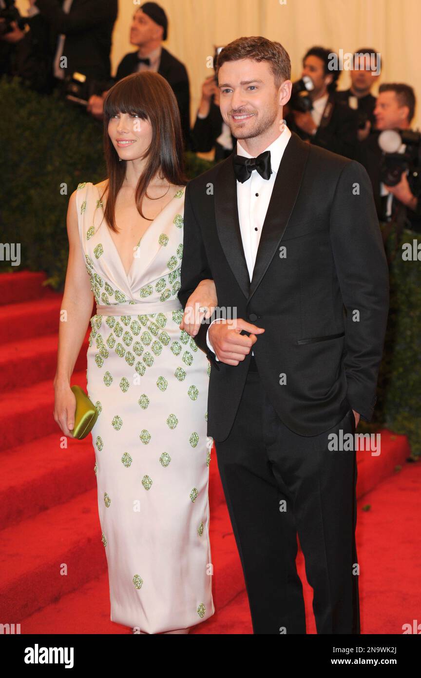 Jessica Biel, left, and Justin Timberlake arrive at the Metropolitan ...