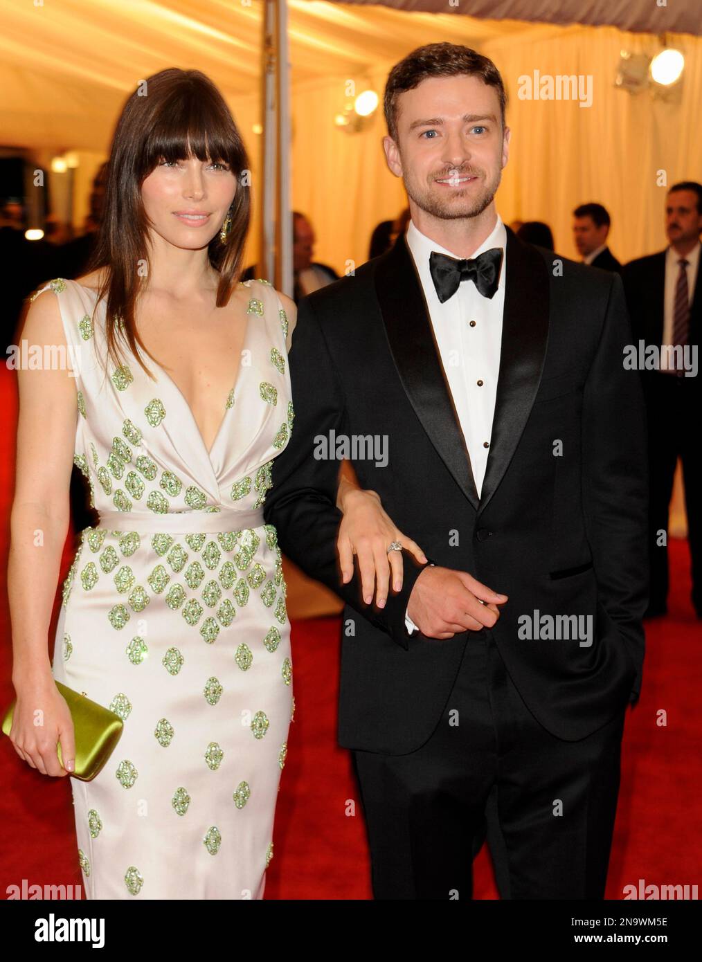 Jessica Biel and Justin Timberlake arrive at the Metropolitan Museum of ...