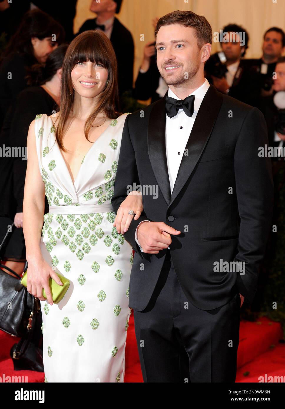 Jessica Biel and Justin Timberlake arrive at the Metropolitan Museum of ...