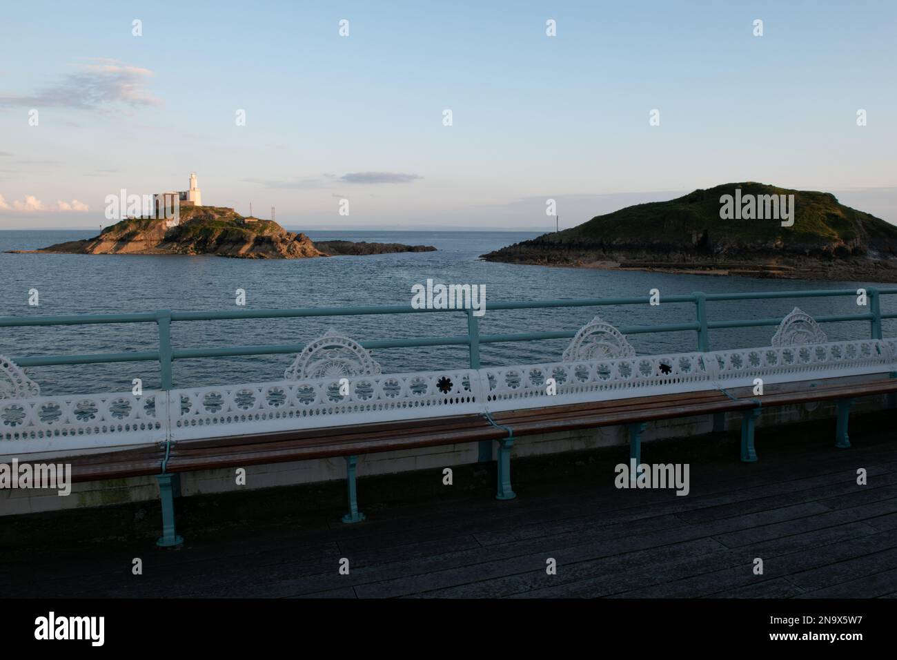 Mumbles pier ironwork hi-res stock photography and images - Alamy