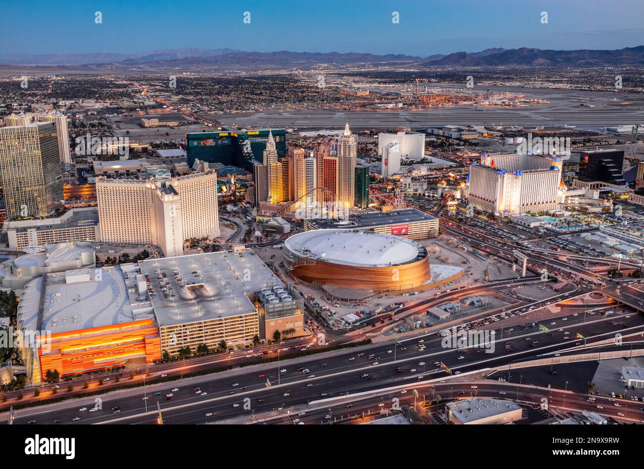 Hockey stadium looking down aerial hi-res stock photography and images ...