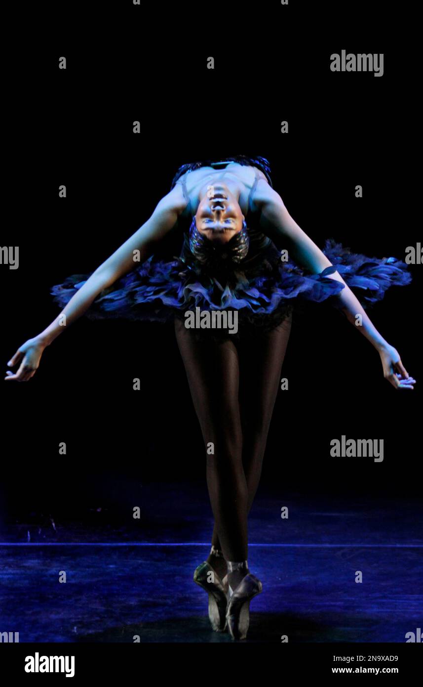 South African dancer Kitty Phetla, performs the "Dying Swan" from "Swan ...
