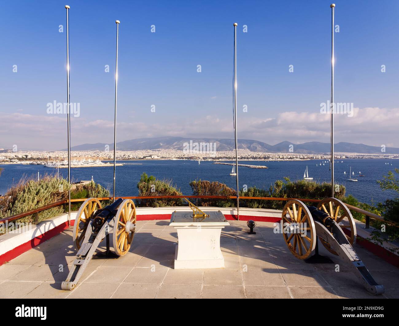 Athenian flag hi-res stock photography and images - Alamy