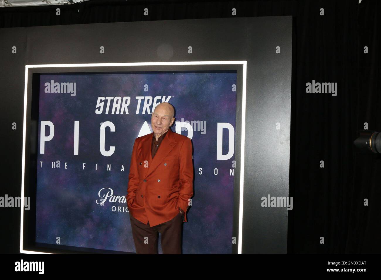 Los Angeles, CA. 9th Feb, 2023. Sir Patrick Stewart at arrivals for ...