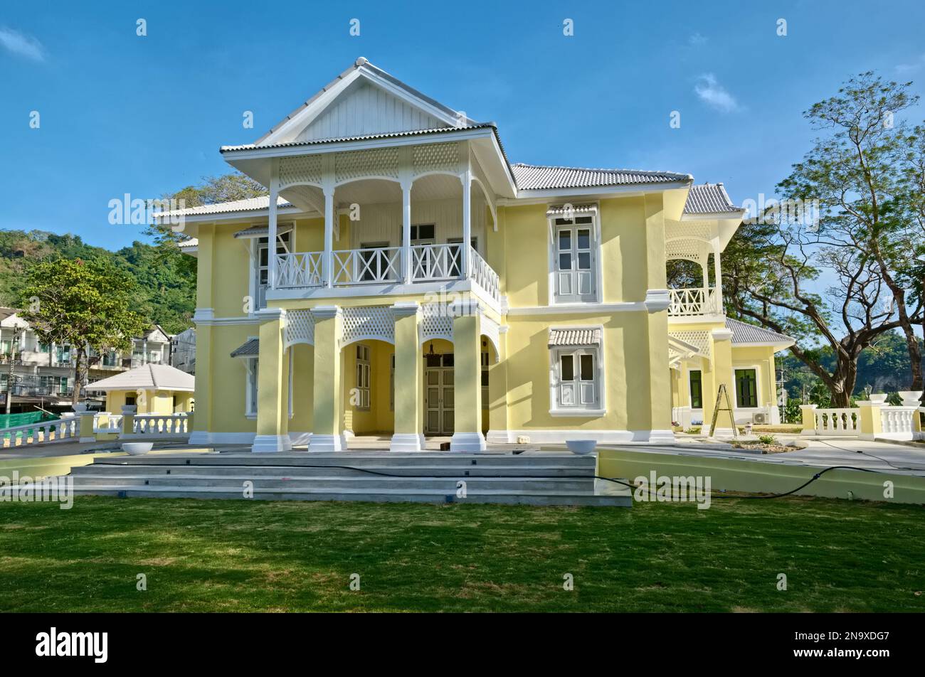 Standard chartered history hi-res stock photography and images - Alamy