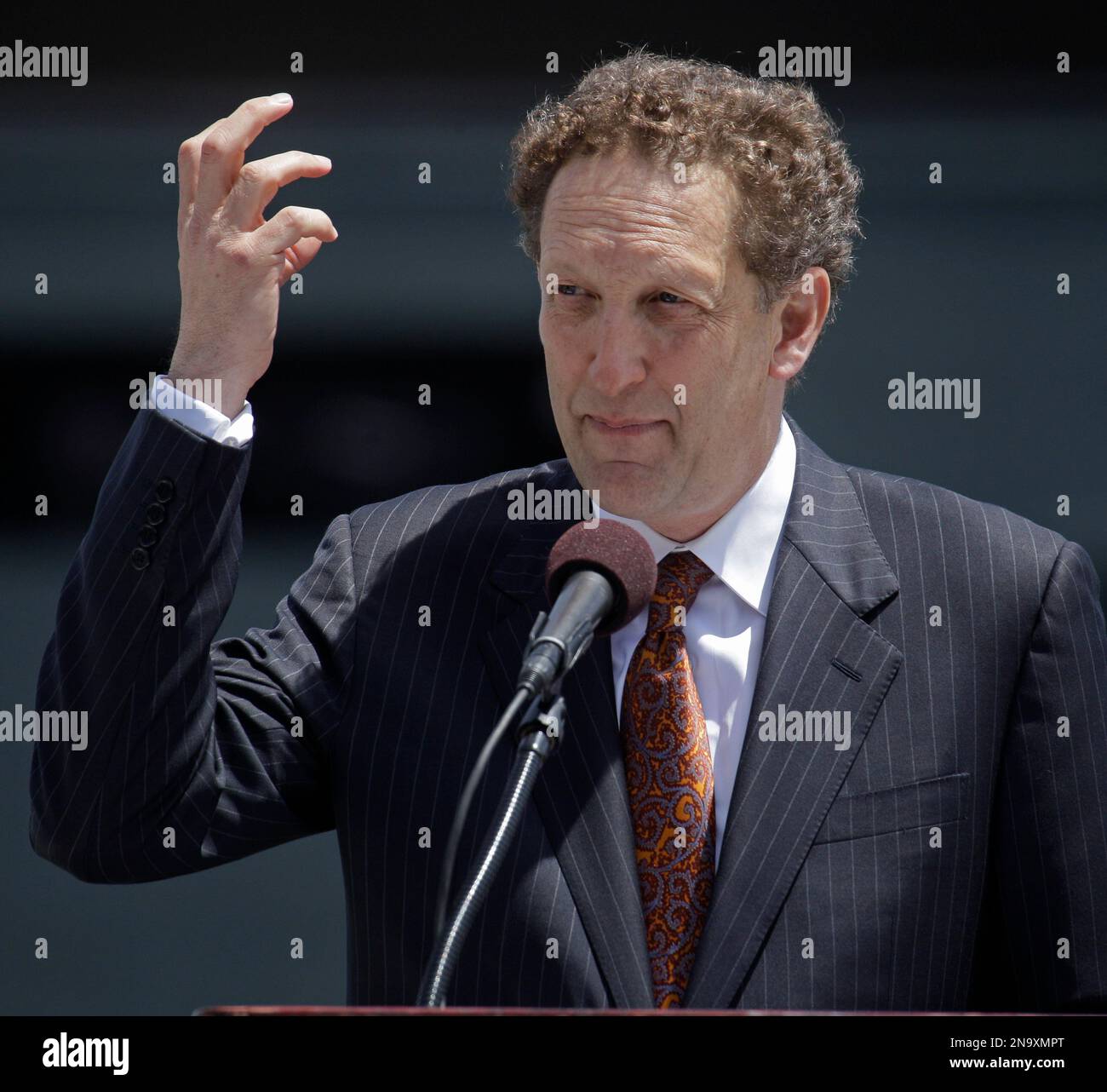 San Francisco Giants CEO Larry Baer gestures during a memorial service ...