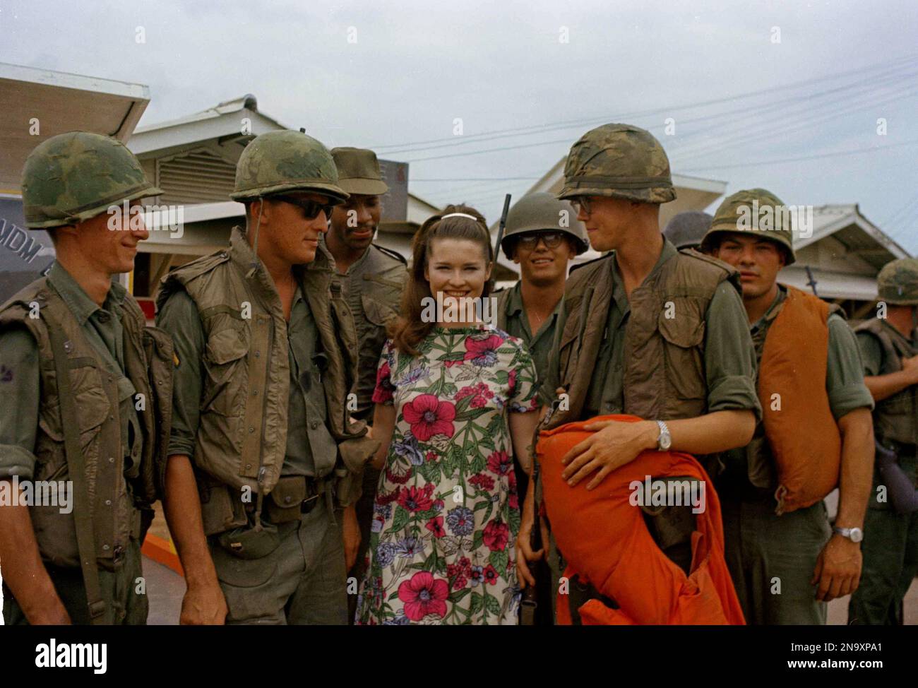 Miss America 1967 Jane Jayroe poses with some U.S. GIs in Vietnam, Aug ...