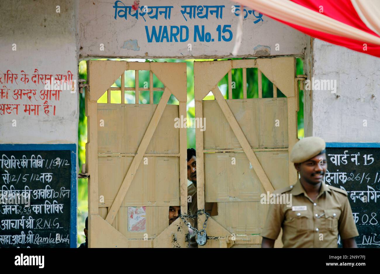 Inmates of Tihar jail, the largest complex of prisons in South Asia ...