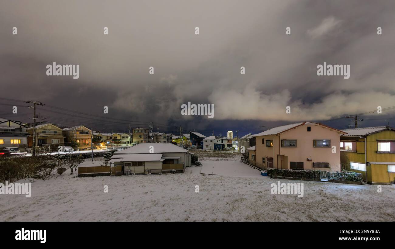 Suburban snow storm night hi-res stock photography and images - Alamy