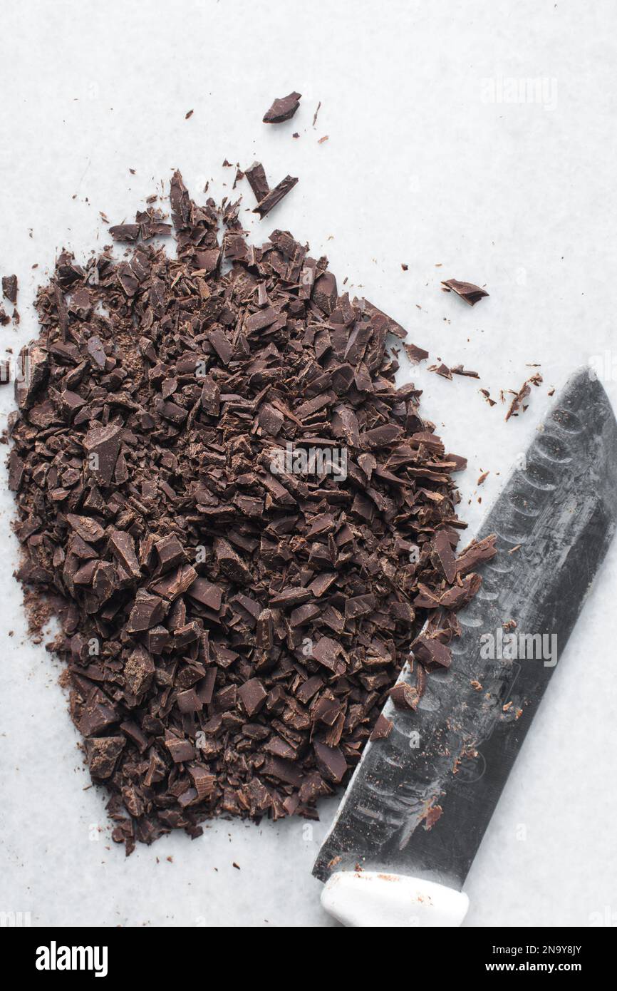 Pieces of chopped dark chocolate for baking, Dark chocolate chunks ...
