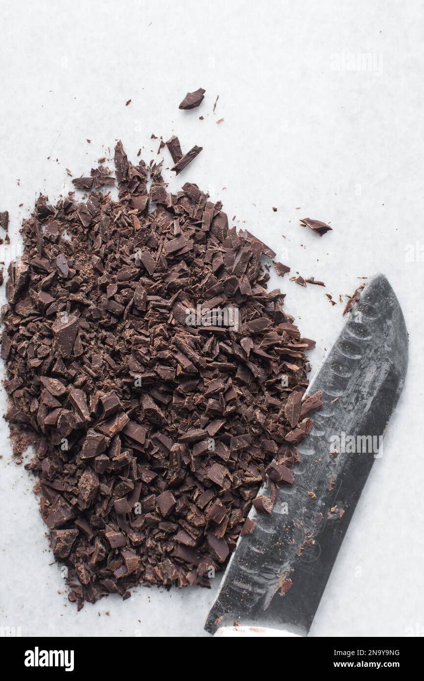 Pieces of chopped dark chocolate for baking, Dark chocolate chunks ...