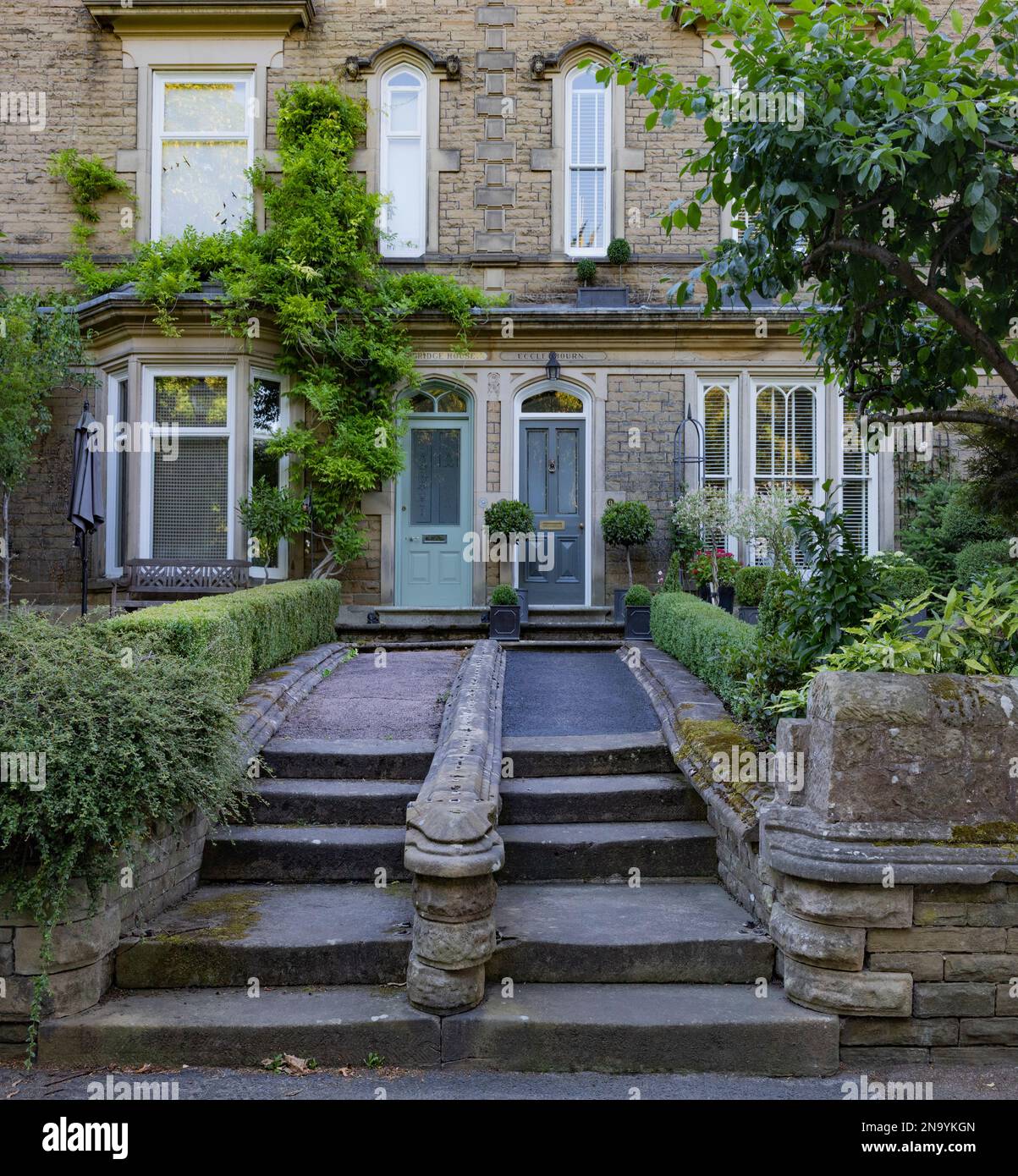 Beautiful stone homes in Matlock, Derbyshire, UK; Matlock, Derbyshire, England Stock Photo - Alamy