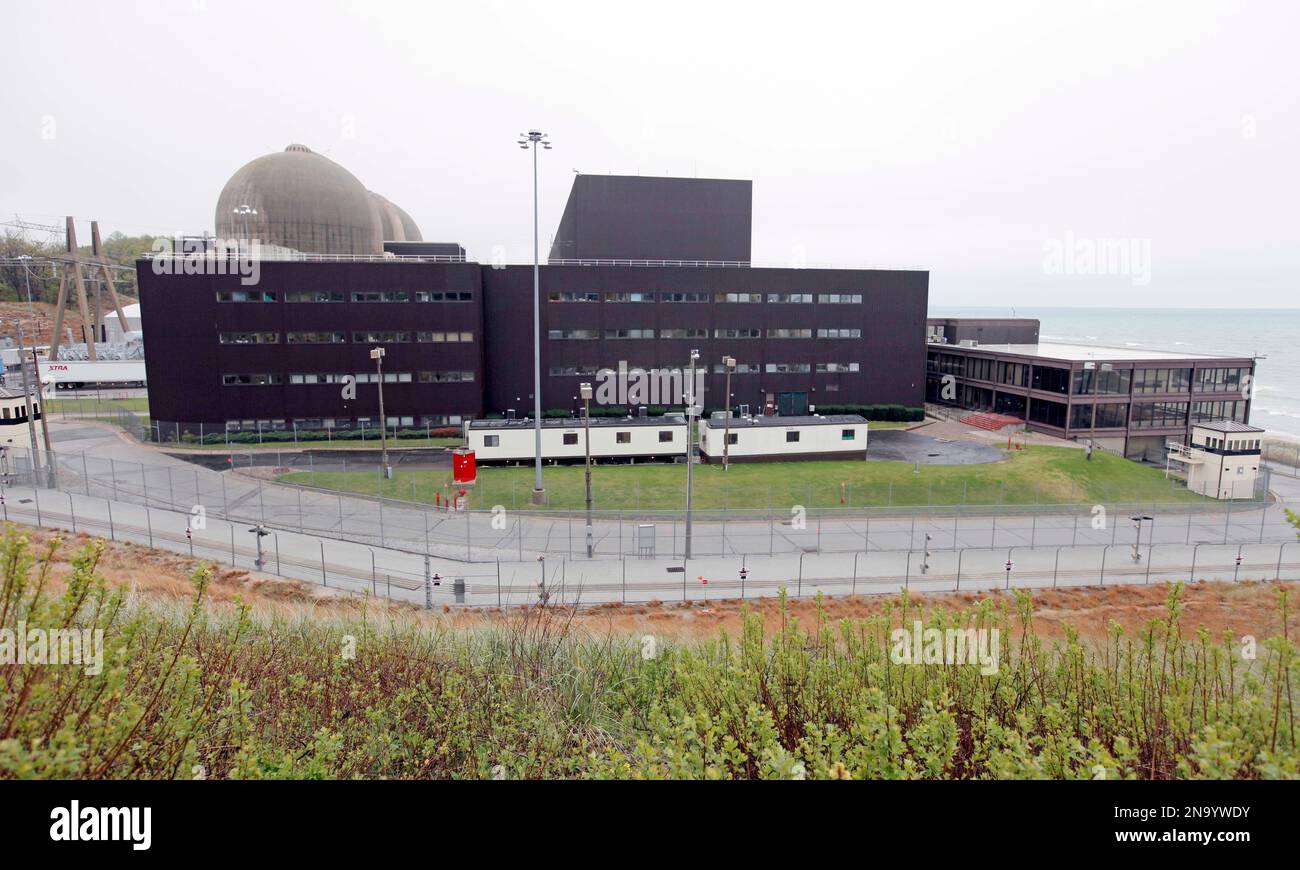 The Cook Nuclear Plant is seen Friday, April 20, 2012, in Bridgman ...